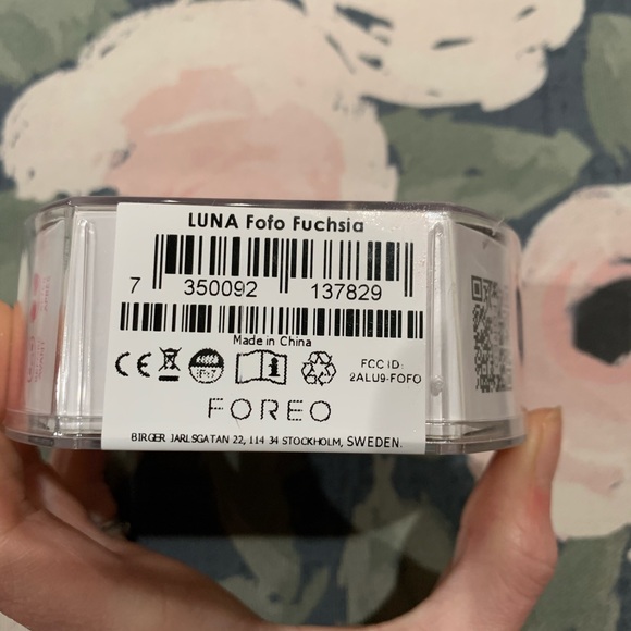FOREO | Makeup | Foreo Luna Fofo | Poshmark